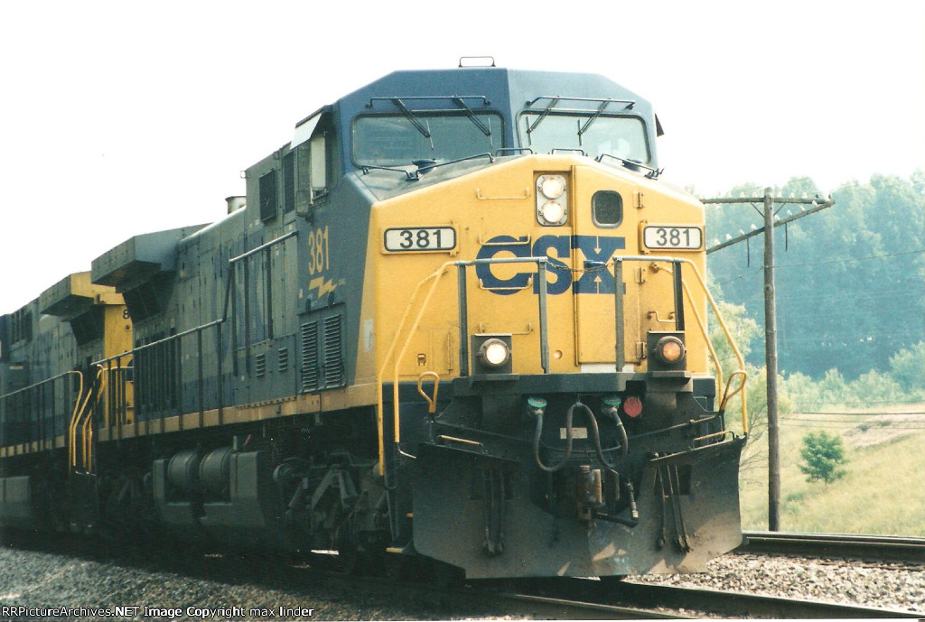 CSX 381